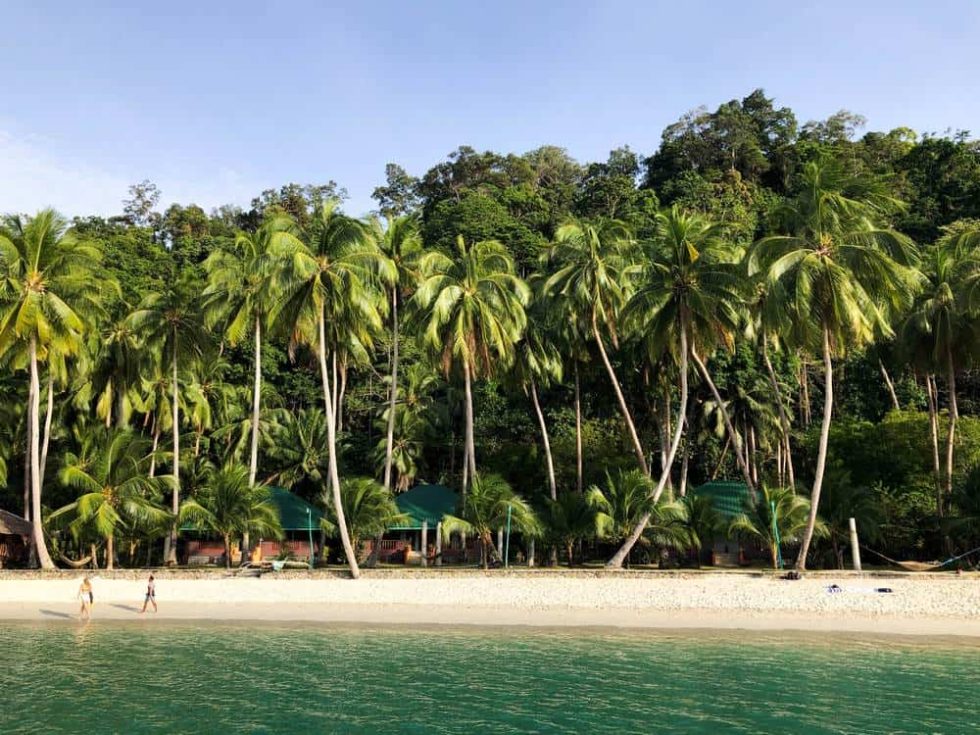 The best beaches in Port Barton - Travel around The Philippines